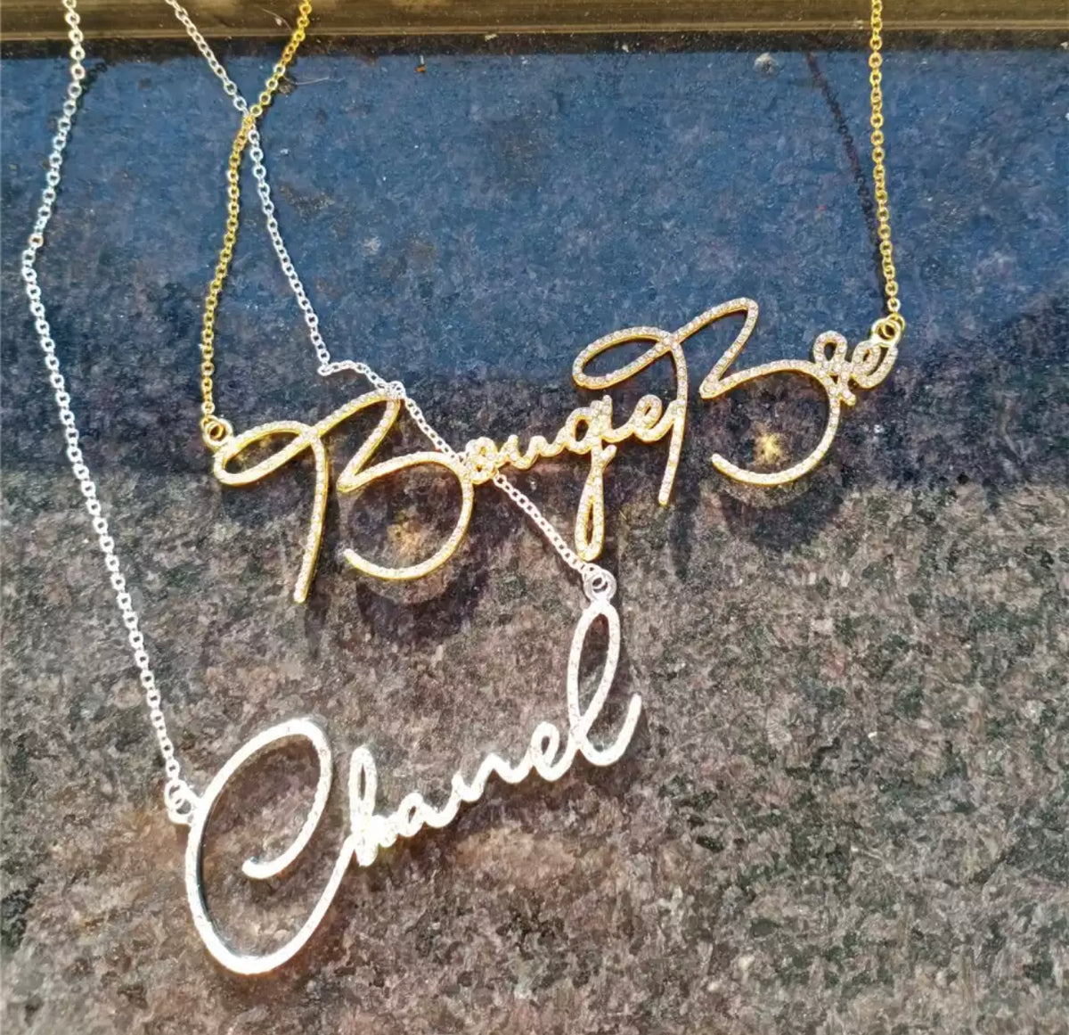 Fancy Cursive name plate – alluresjewelry